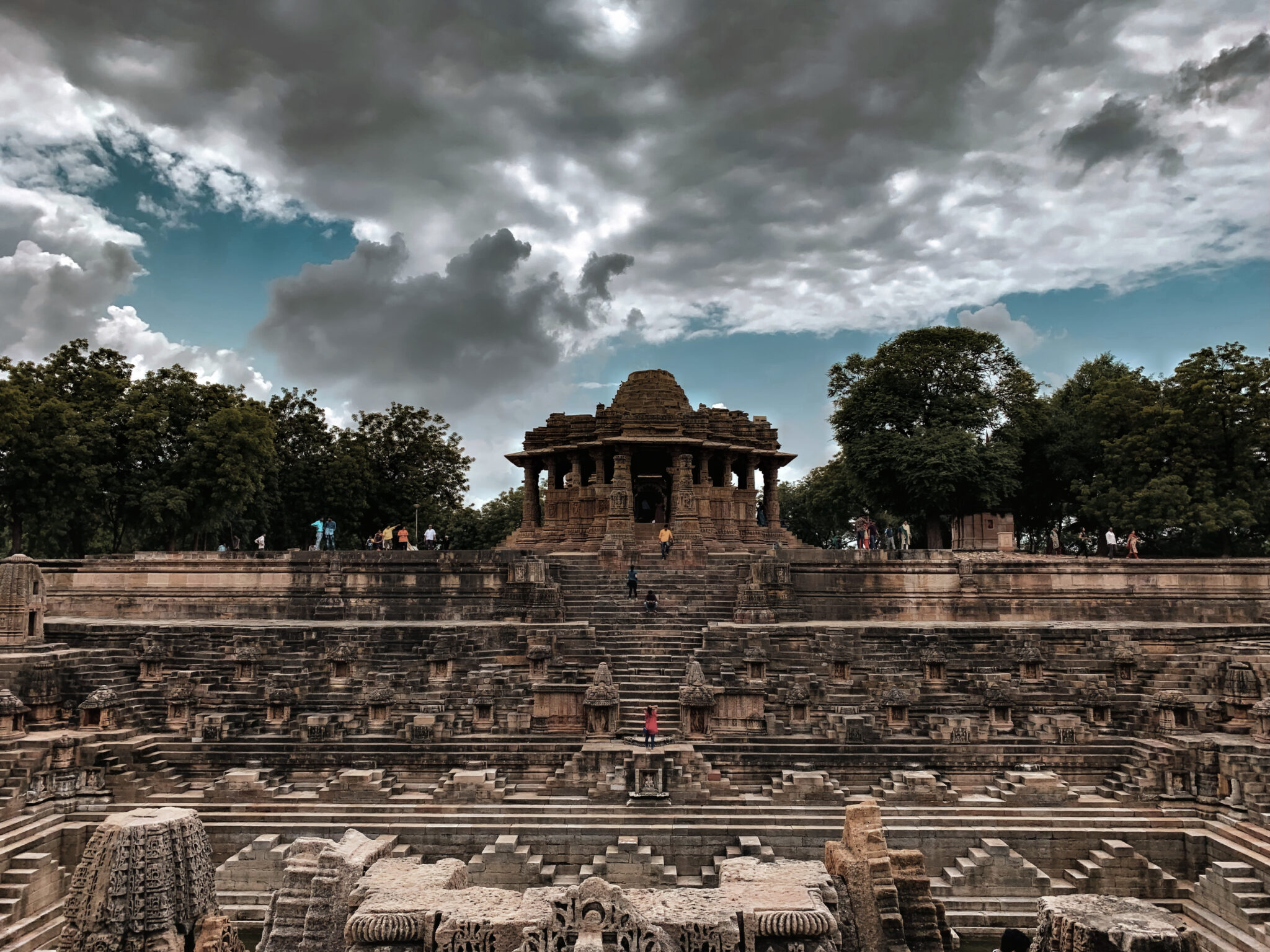 Surya Mandir Modhera (Timing, Fees, Location)